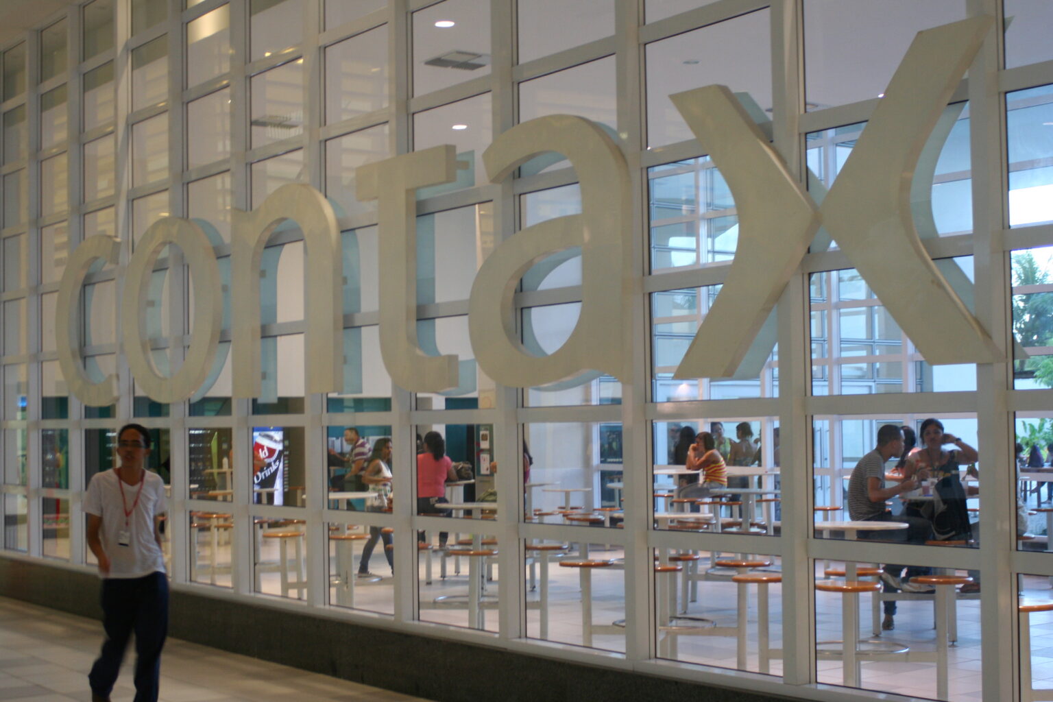 Teles e bancos superexploram operadores de telemarketing, aponta ...